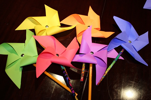 Homemade Pencil Pinwheel Craft With Colorful Paper - Honey + Lime