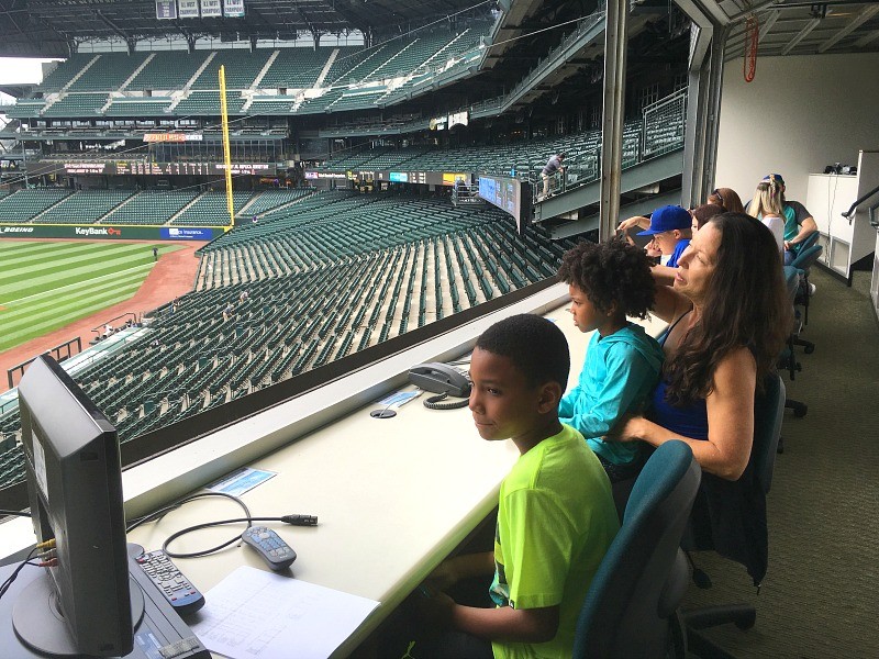 Safeco Field Tour Review: Home of the Seattle Mariners! - Honey + Lime