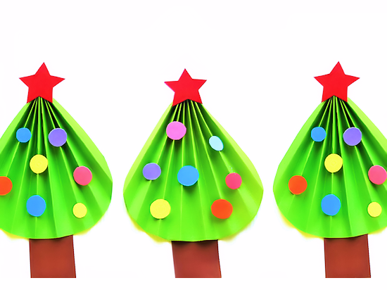 22 Cute & Easy Christmas Tree Crafts for Kids - Honey + Lime